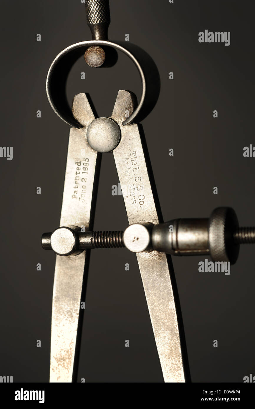 Dividers hi-res stock photography and images - Alamy