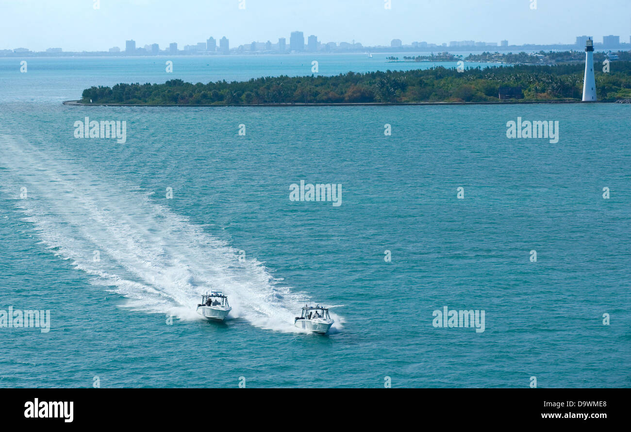 A U.S. Customs and Border Protection officer patrols the border ...