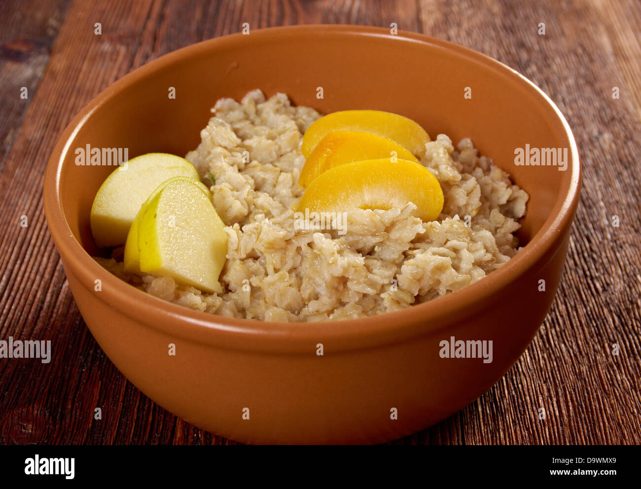 Porridge fresh fruit hi-res stock photography and images - Alamy