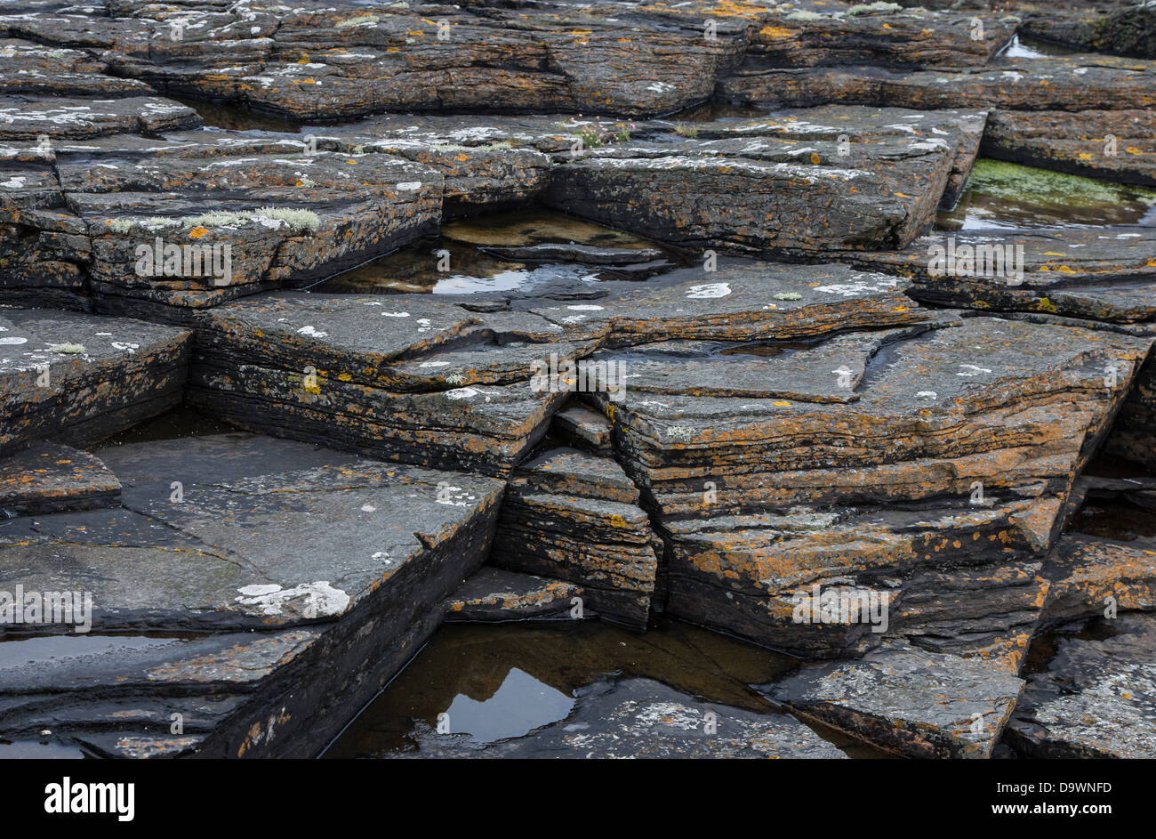 Cliff scotland rock stone hi-res stock photography and images - Alamy