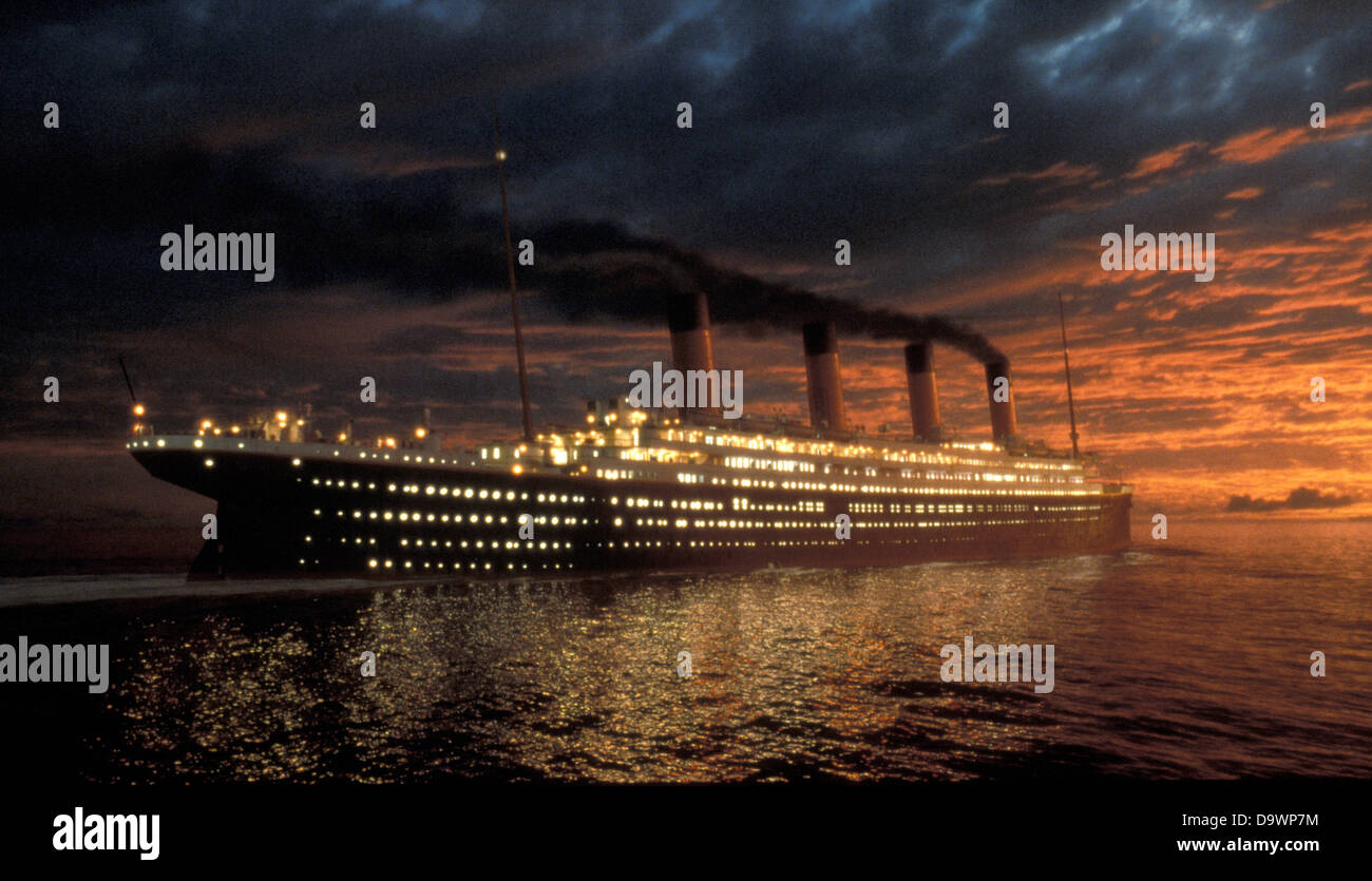 Titanic 1997 directed james cameron hi-res stock photography and images ...