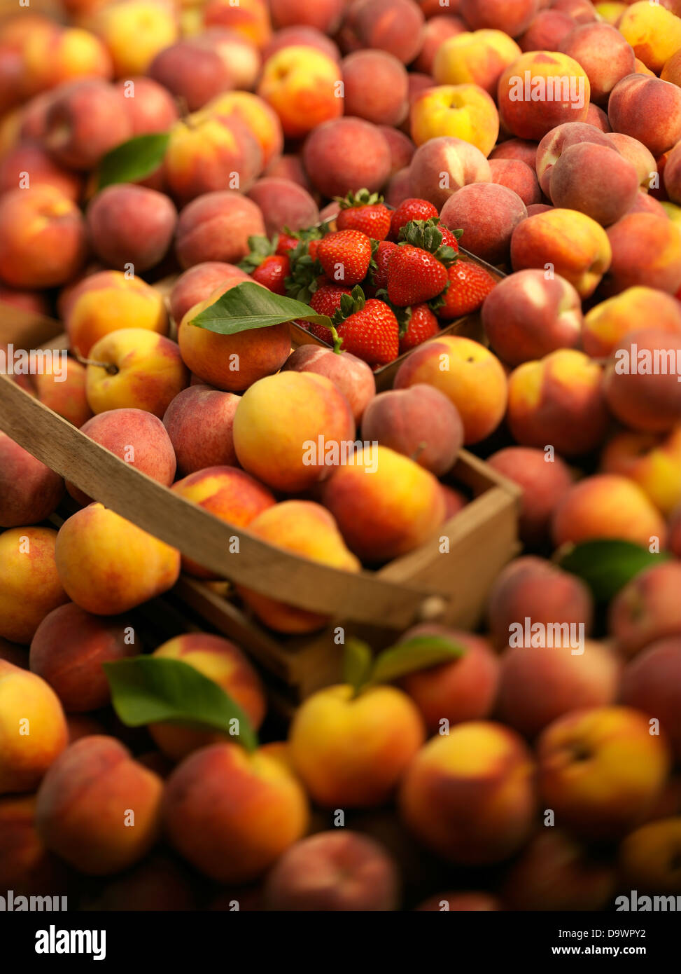 Peach stand hi-res stock photography and images - Alamy