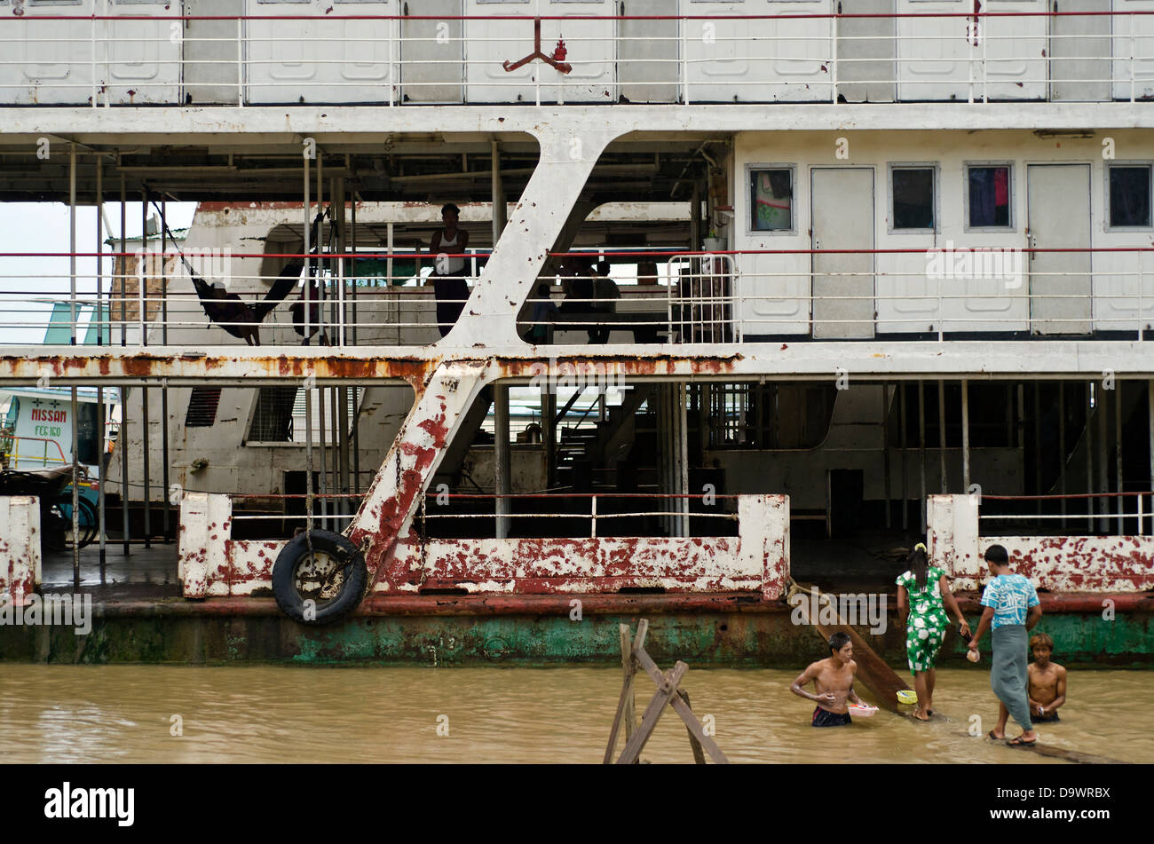 Burma ship myanmar ship hi-res stock photography and images - Alamy