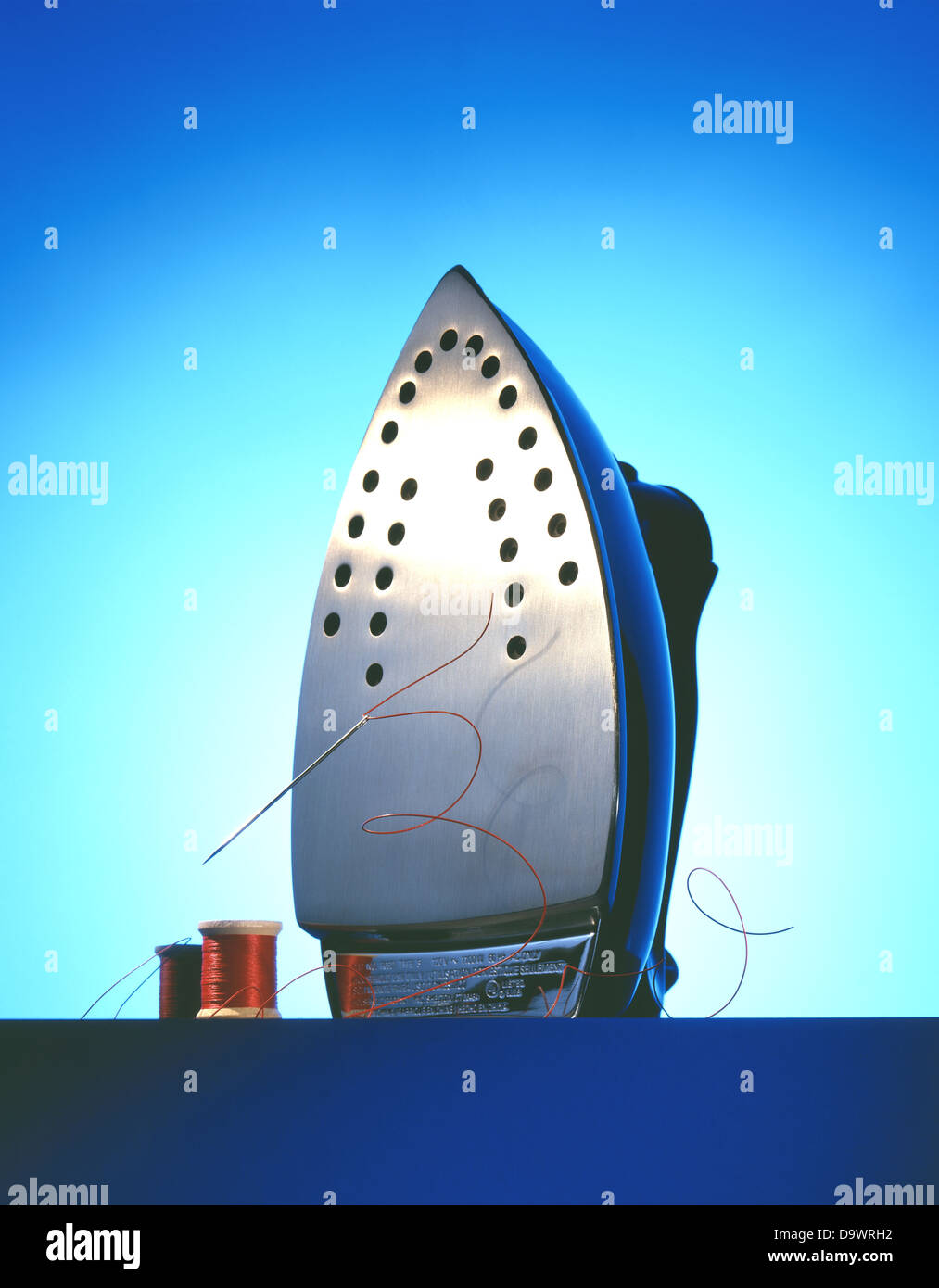 Iron needle hi-res stock photography and images - Alamy