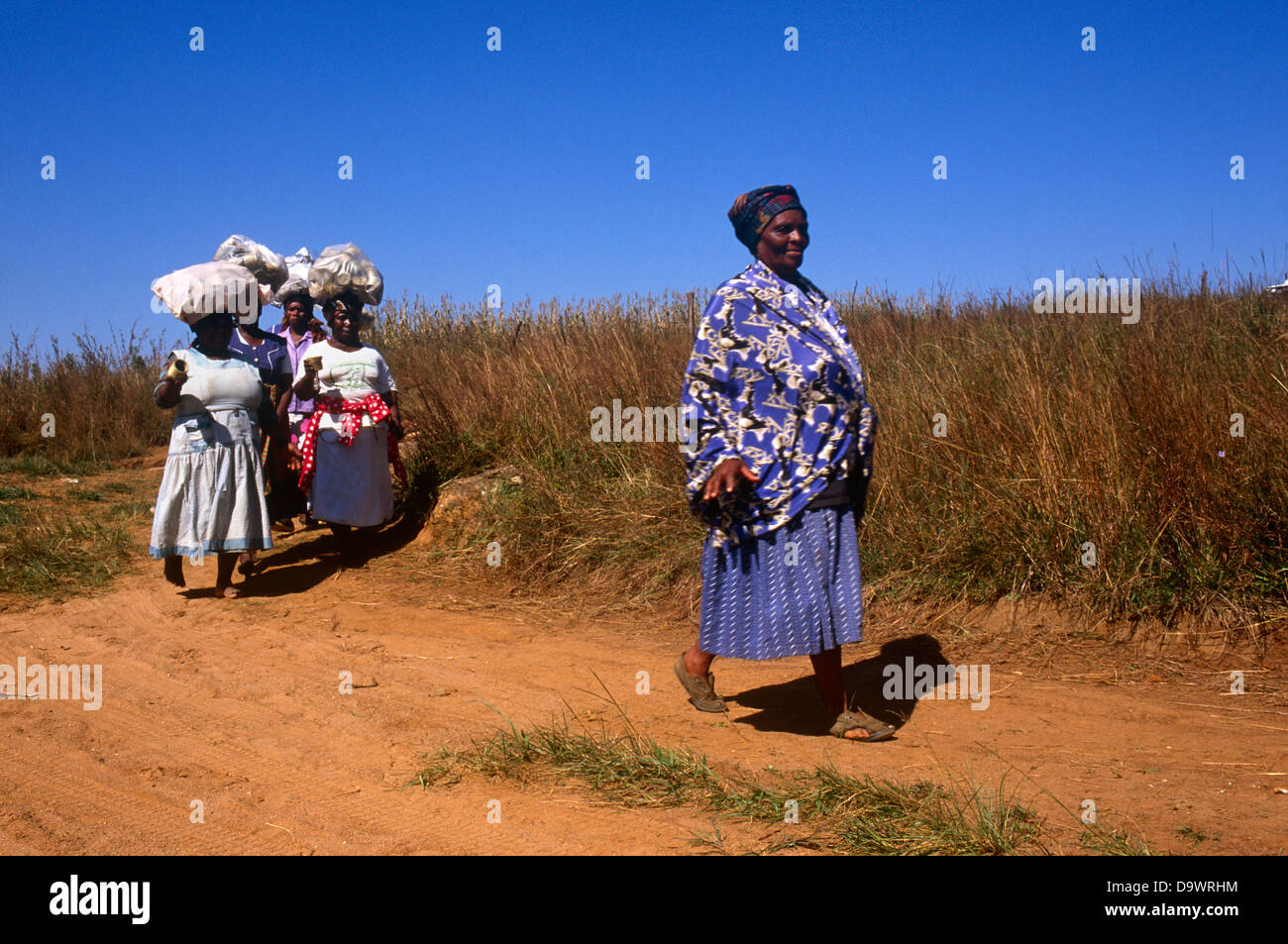Africa female rural workers hi-res stock photography and images - Alamy