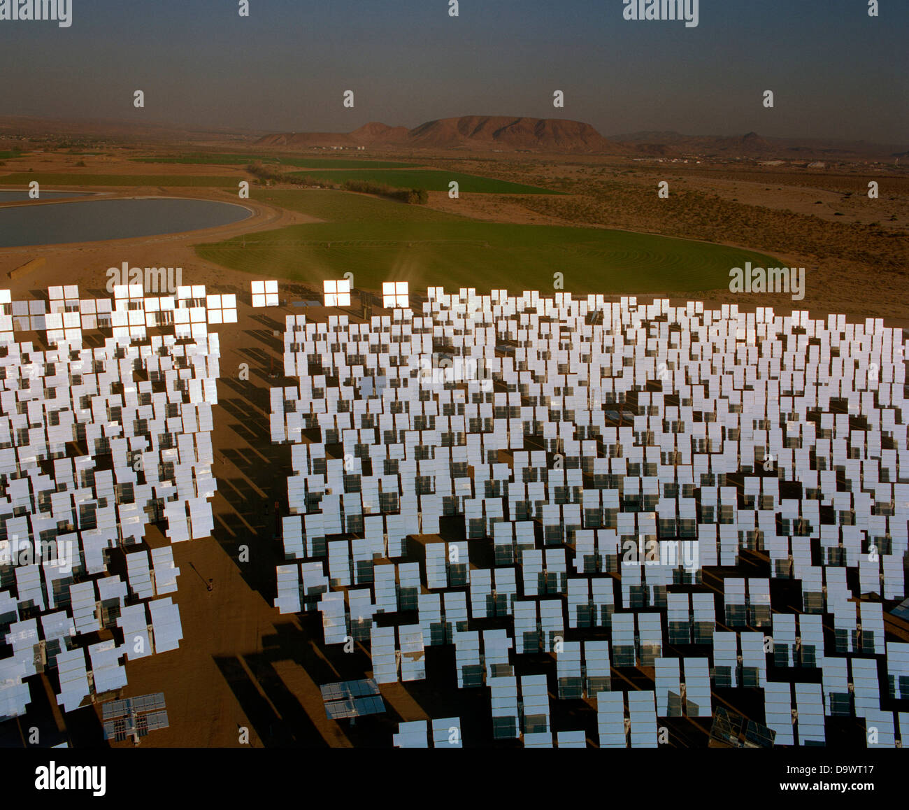Field of sun tracking mirrors at the Solar Two experimental energy ...
