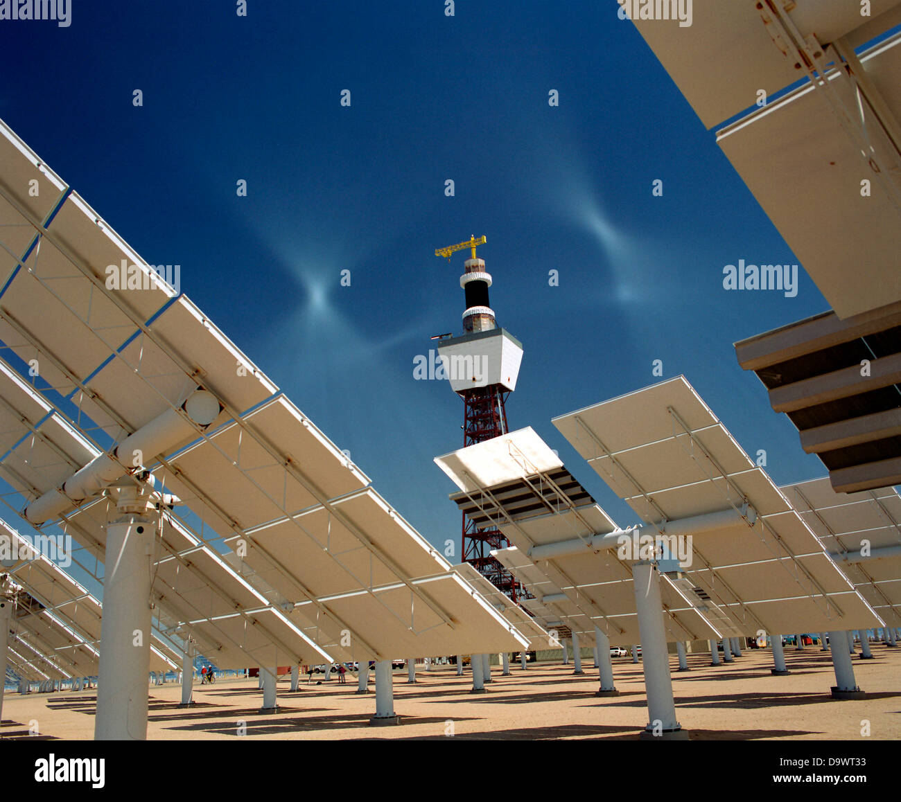 Field of sun tracking mirrors at the Solar Two experimental energy ...