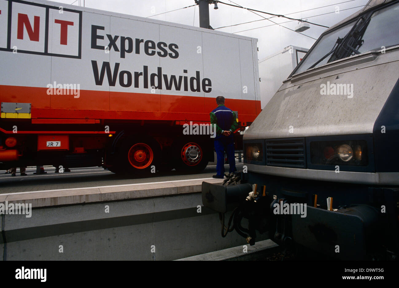 Loading goods train hi-res stock photography and images - Alamy