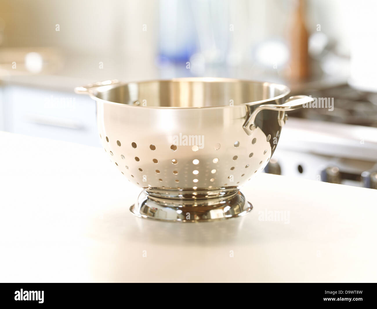 Silver strainer hi-res stock photography and images - Alamy
