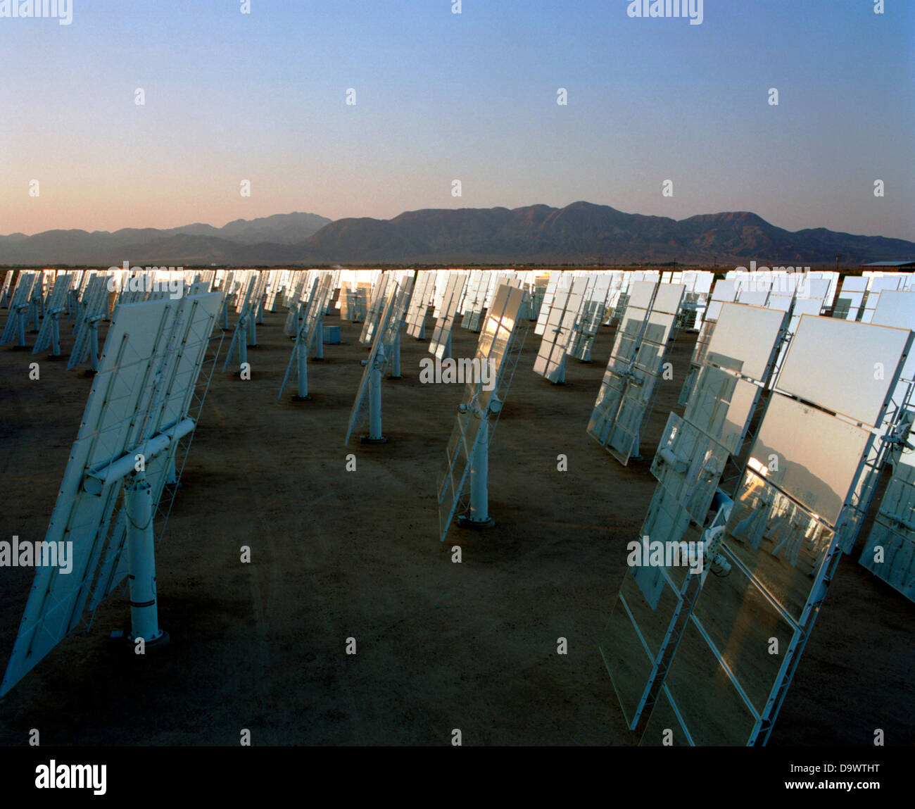 Field of sun tracking mirrors at the Solar Two experimental energy ...