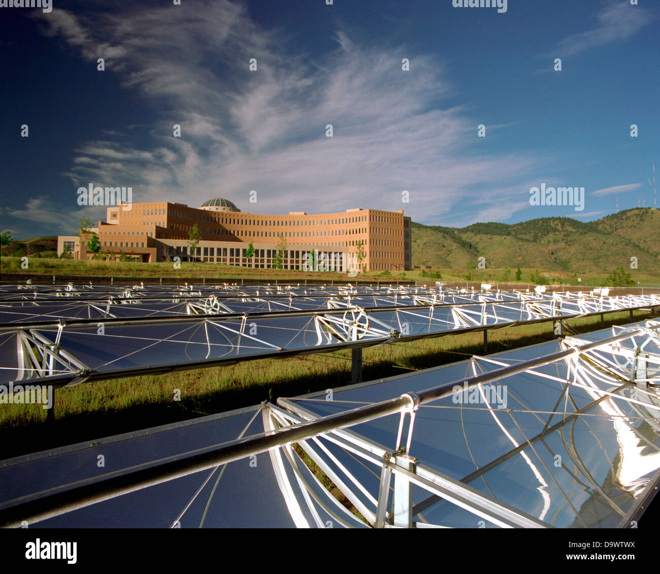 Parabolic trough solar collector High Resolution Stock Photography and ...