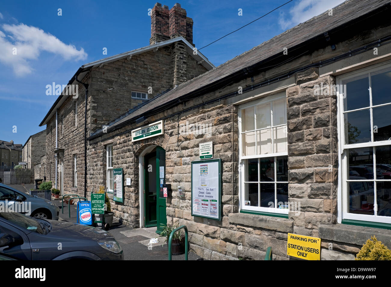 Leyburn Railway Station High Resolution Stock Photography and Images ...