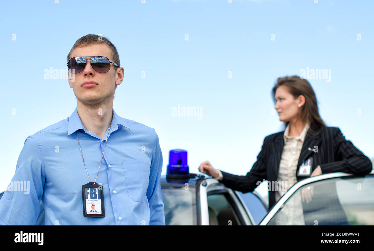 What Do Female Fbi Agents Wear