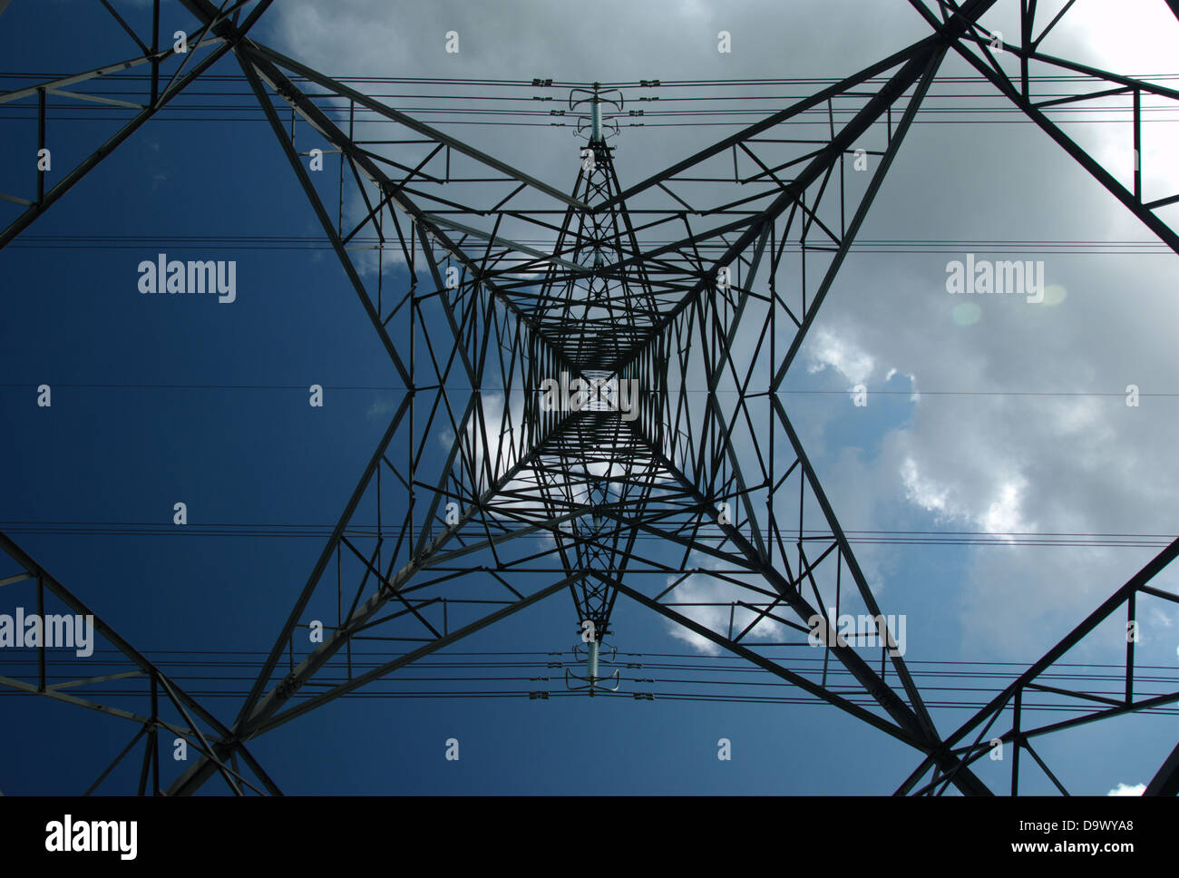 Pylons uk weather hi-res stock photography and images - Alamy