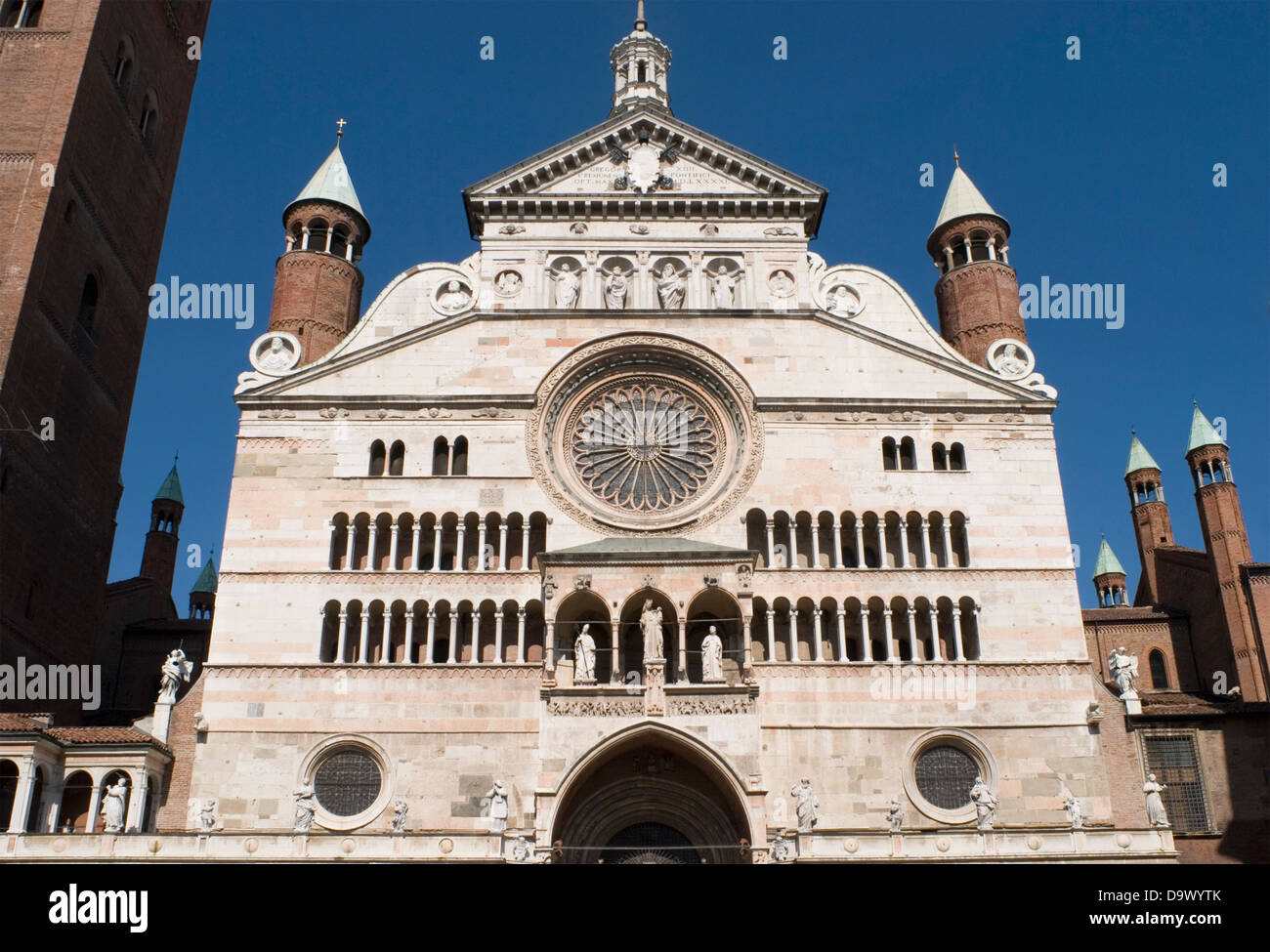 cathedral (XII century) facade - Cremona - Lombardy - Italy Stock Photo ...