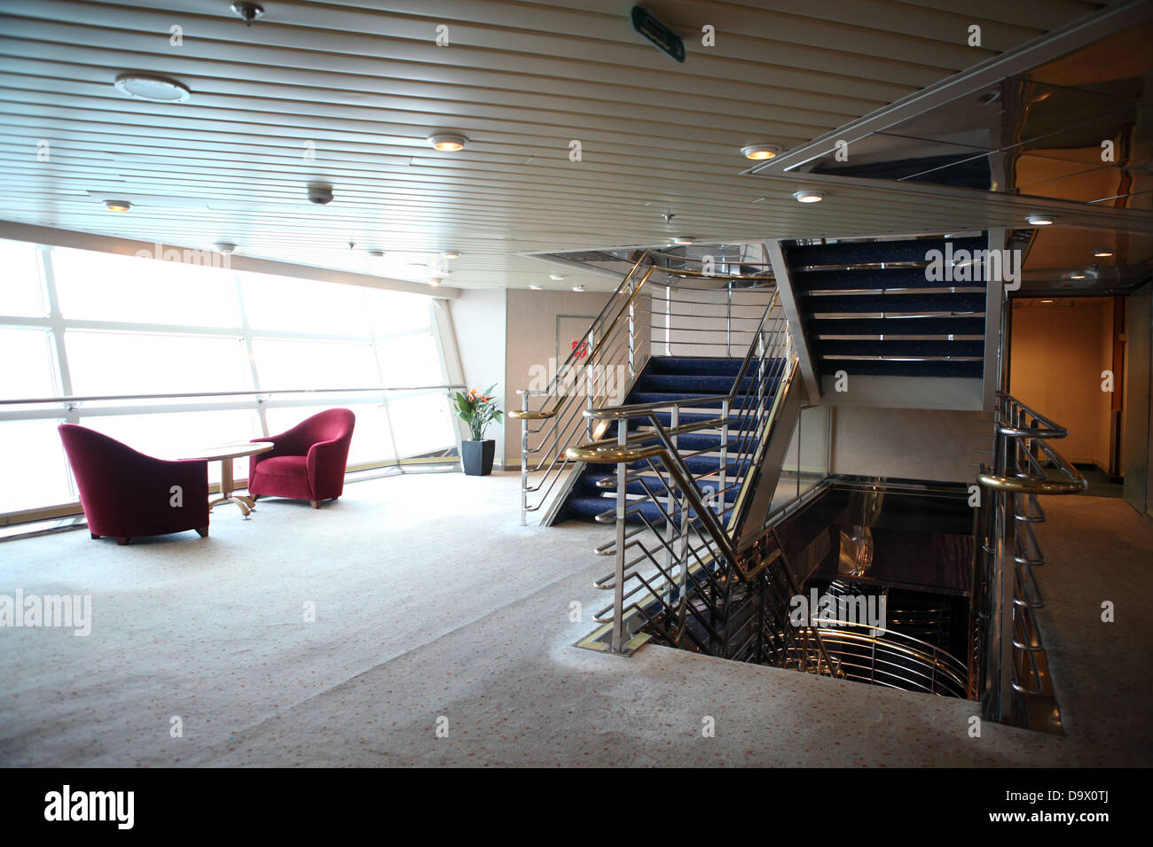 Side deck cruise ship safety boat ocean water Stock Photo - Alamy