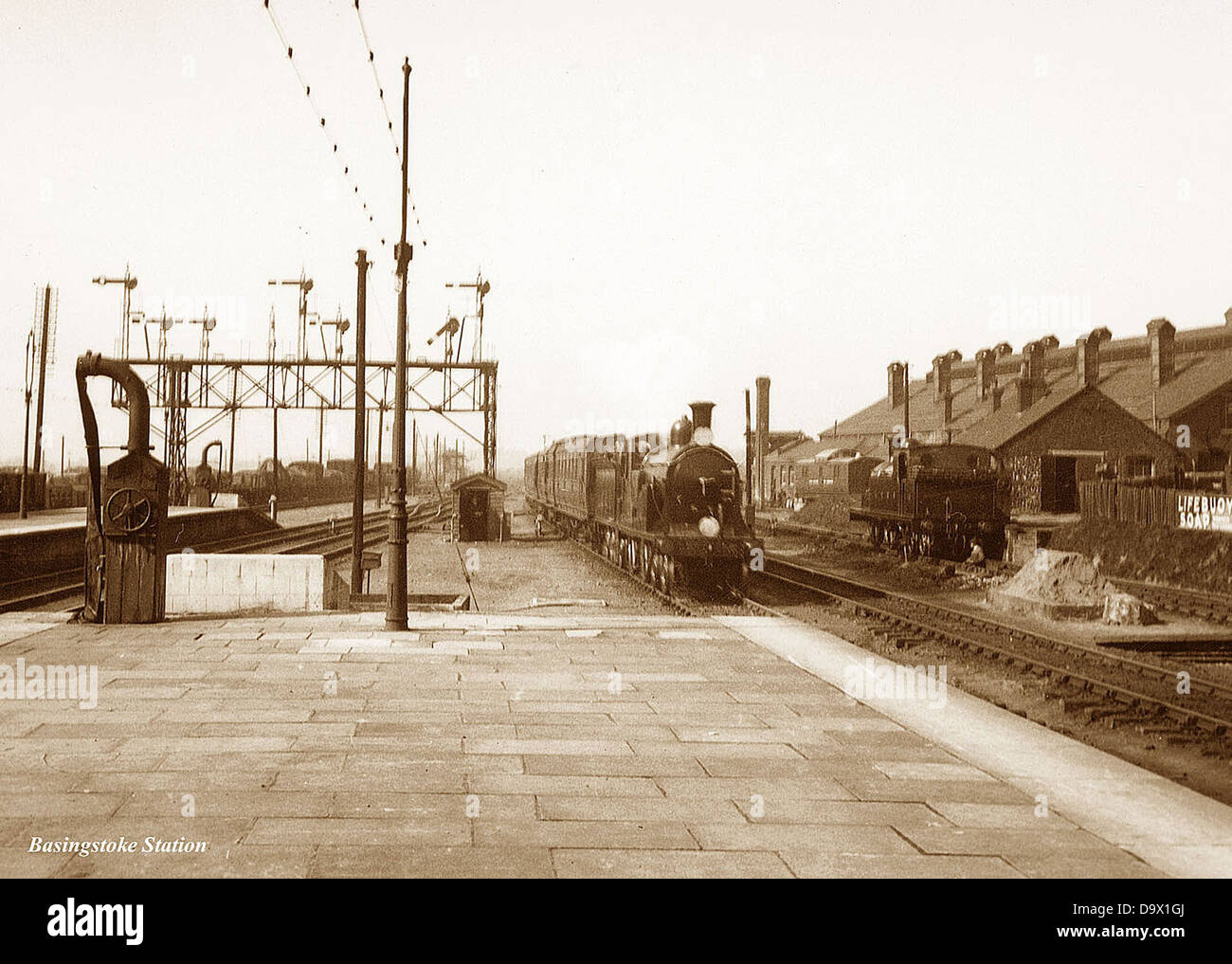 Basingstoke Railway High Resolution Stock Photography and Images - Alamy