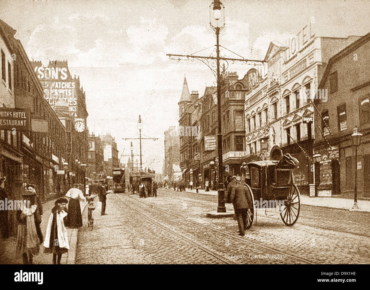 Leeds Lower Briggate early 1900s Stock Photo - Alamy