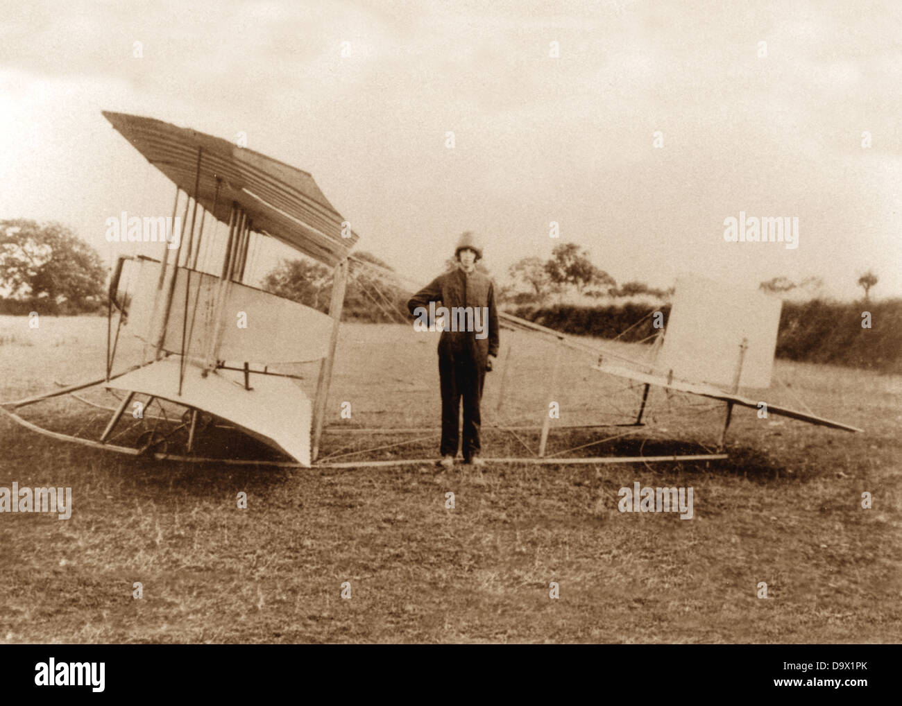Caudron biplane early 1900s hi-res stock photography and images - Alamy