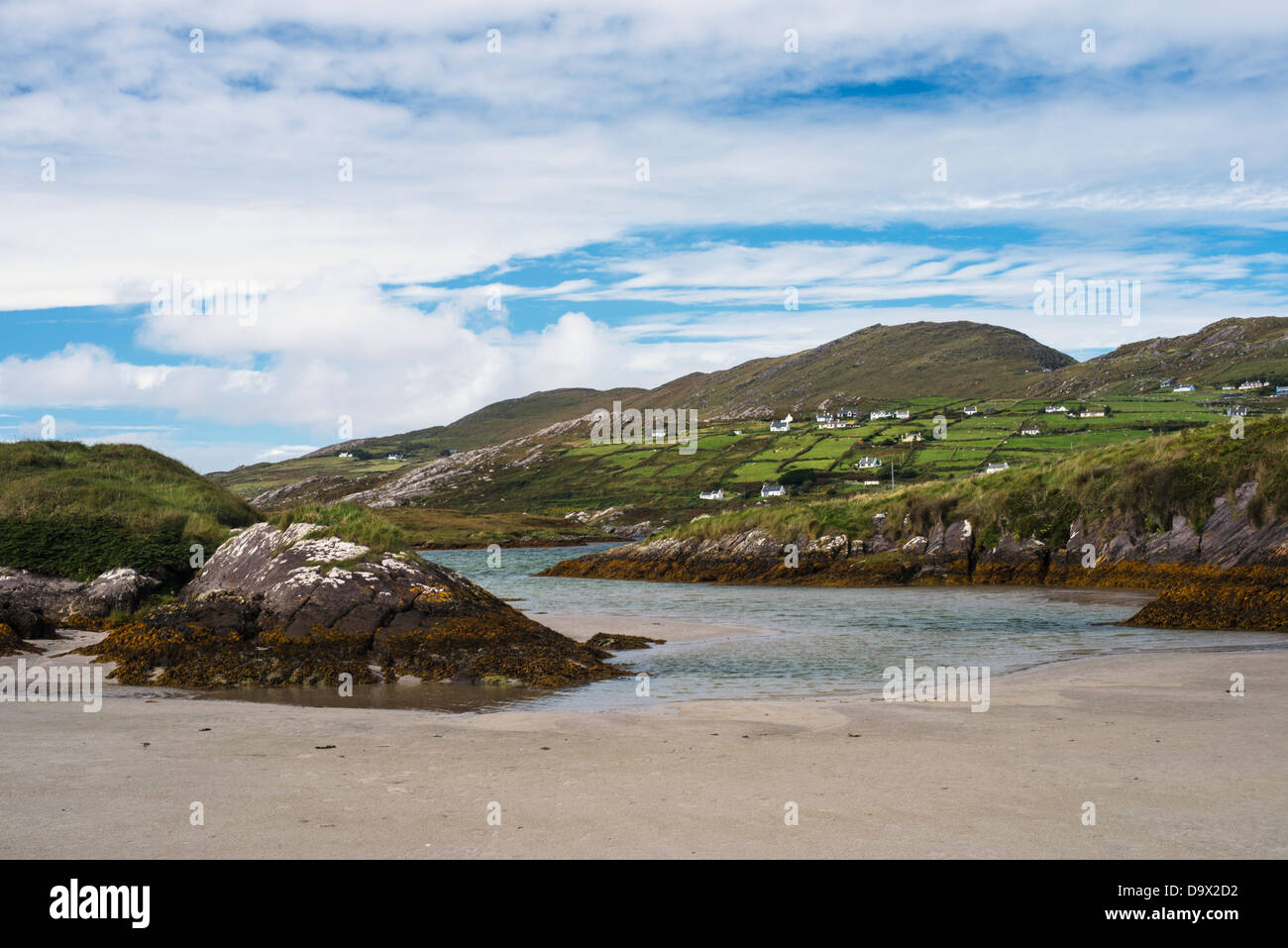 UK, Ireland, County Kerry, Iveragh Peninsula, Beach and harbor at ...