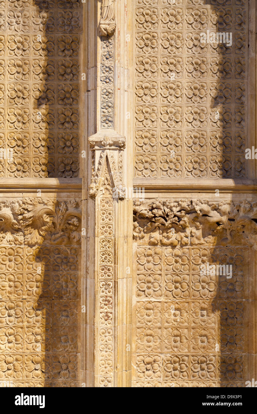 Medieval masonry hi-res stock photography and images - Alamy