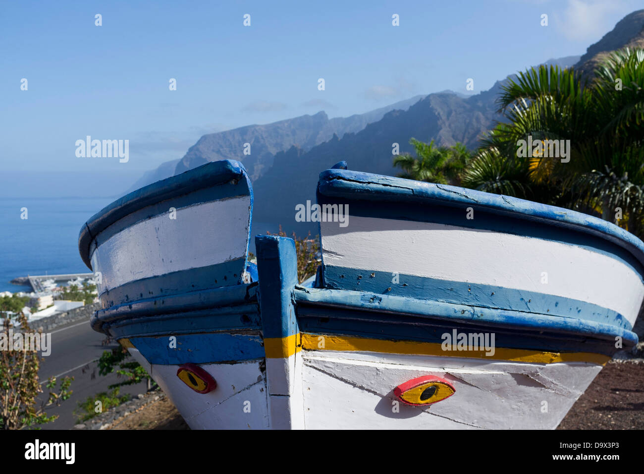 Old fishing boat on display at the Mirador de archipenque overlooking ...