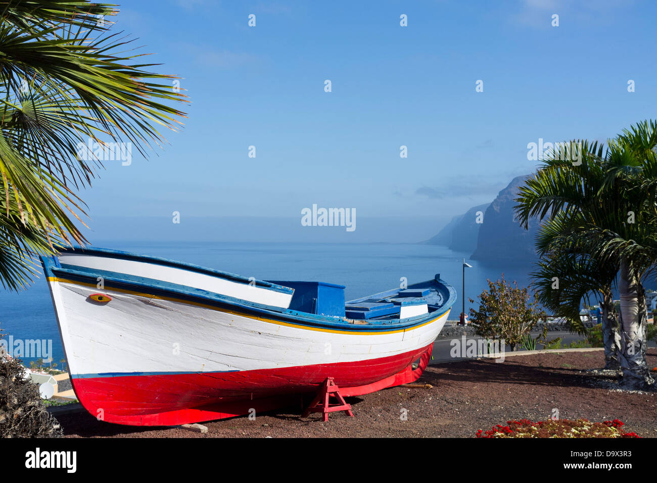 Old fishing boat on display at the Mirador de archipenque overlooking ...