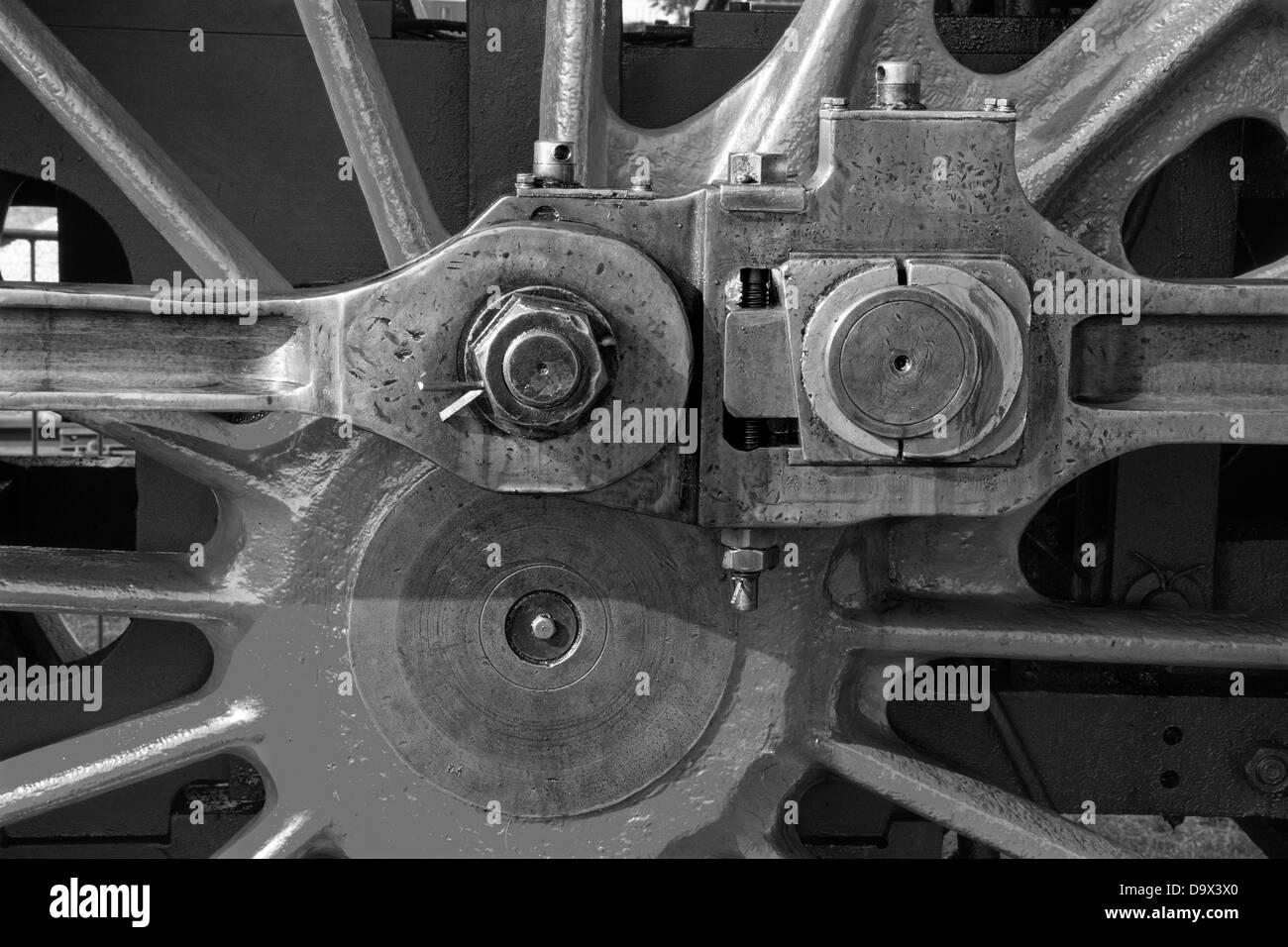 Steam locomotive wheel mechanism hi-res stock photography and images ...
