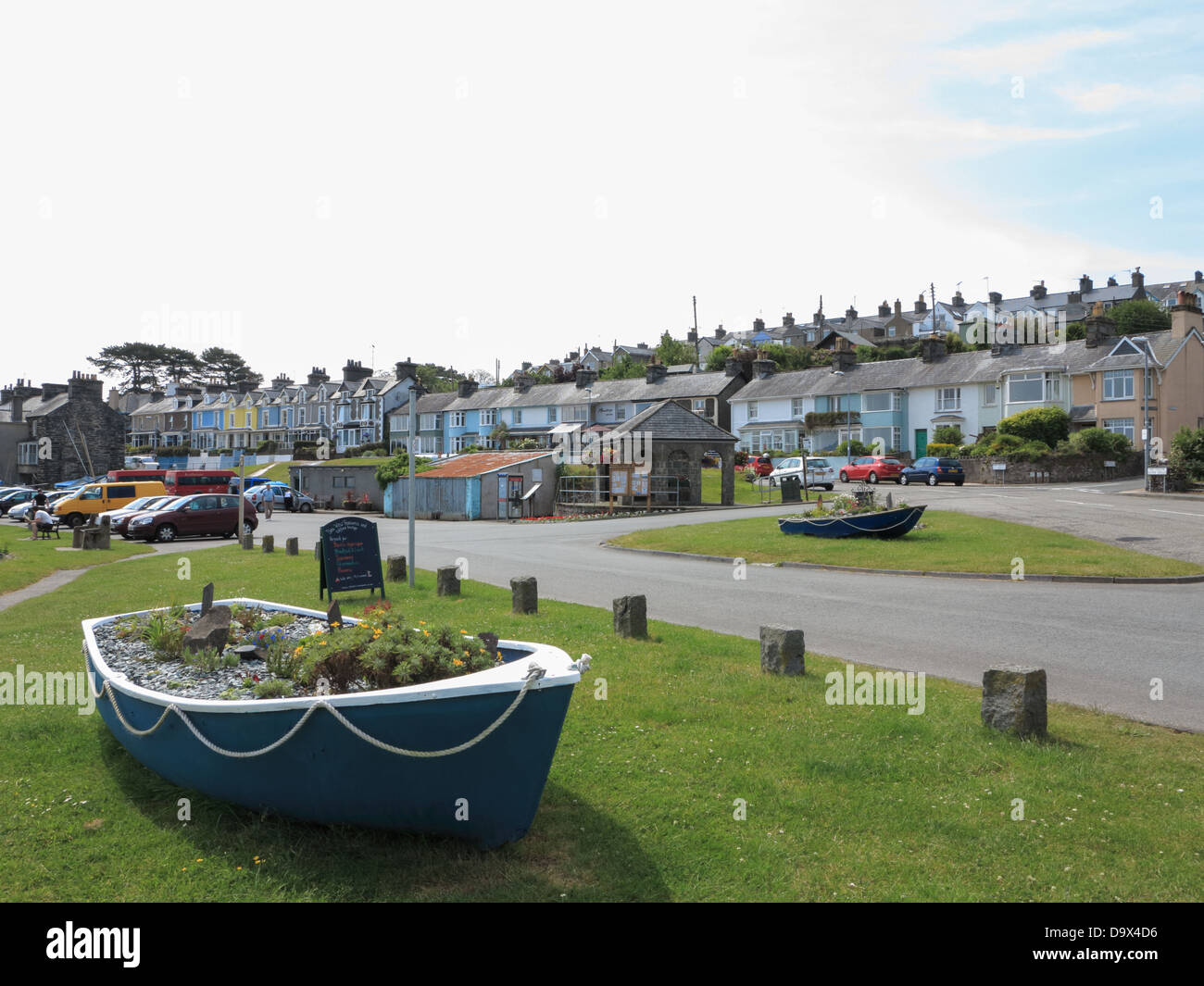Seafront properties, Borth-y-Gest, Porthmadog, Gwynedd Stock Photo - Alamy