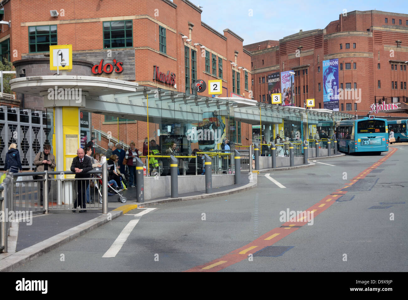A bus station in the centre of Liverpool Stock Photo - Alamy