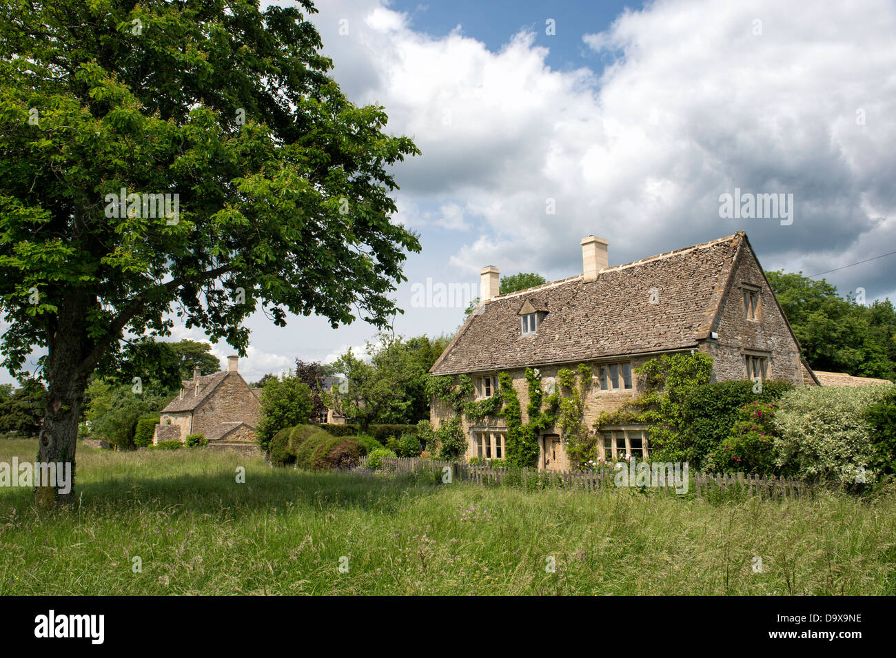 Wyck rissington hi-res stock photography and images - Alamy