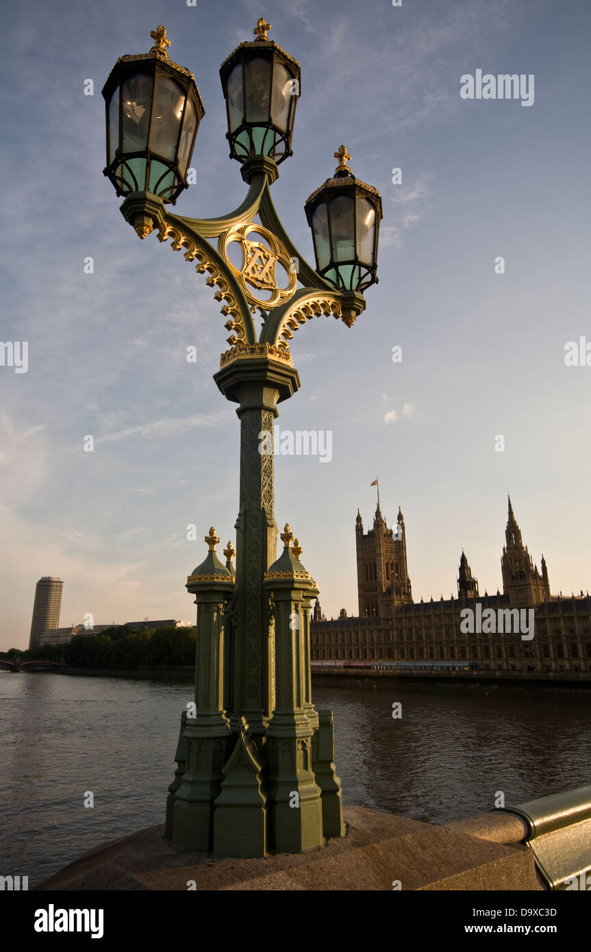 Bridge lamp hi-res stock photography and images - Alamy