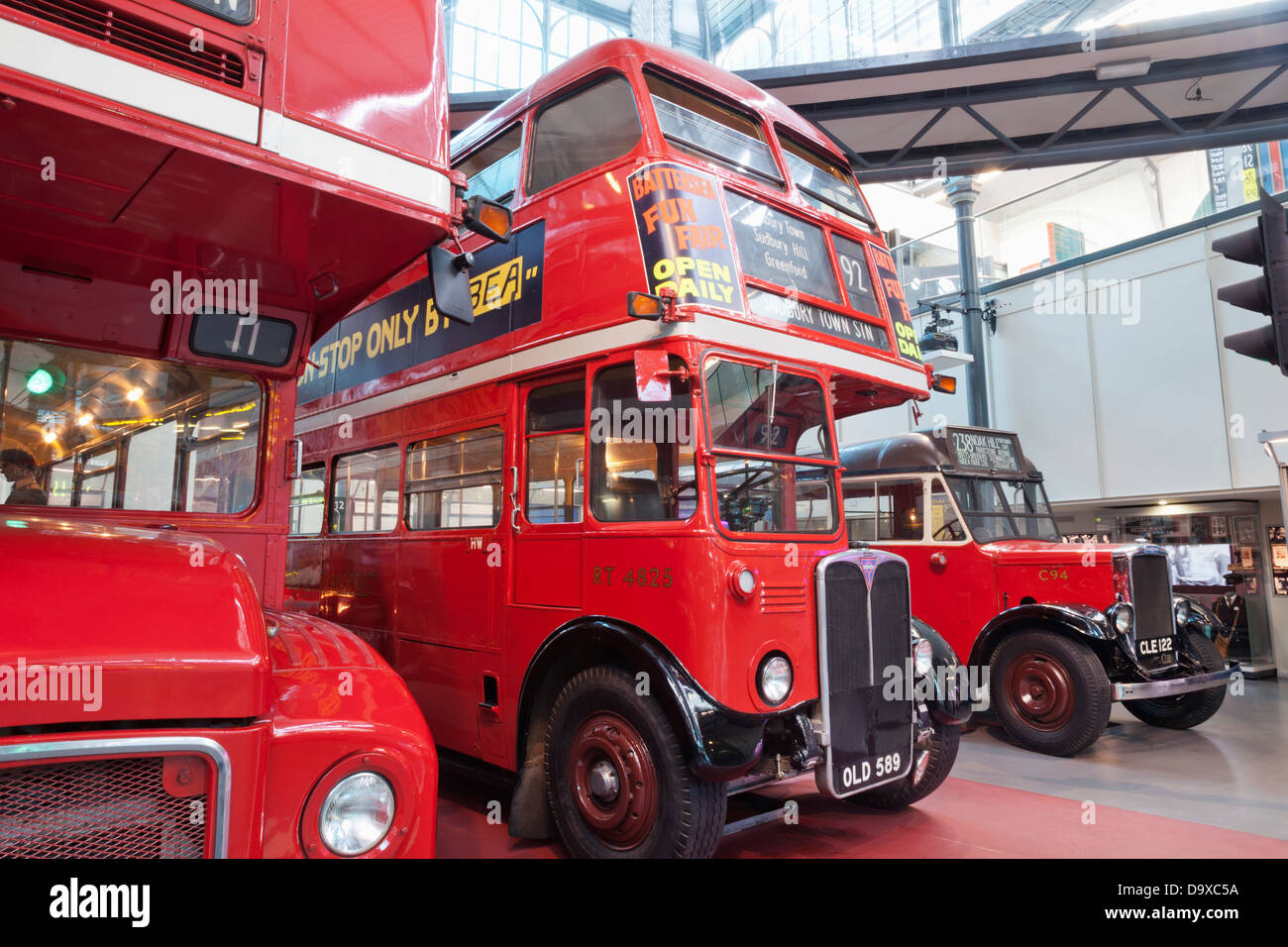 UK, England, London, Covent Garden, London Transport Museum, Vintage ...