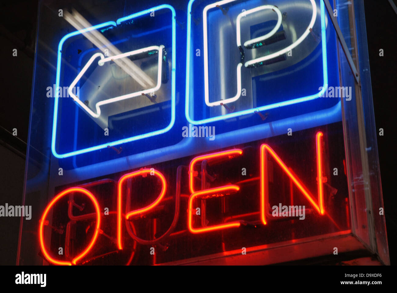 Neon sign arrow hi-res stock photography and images - Alamy