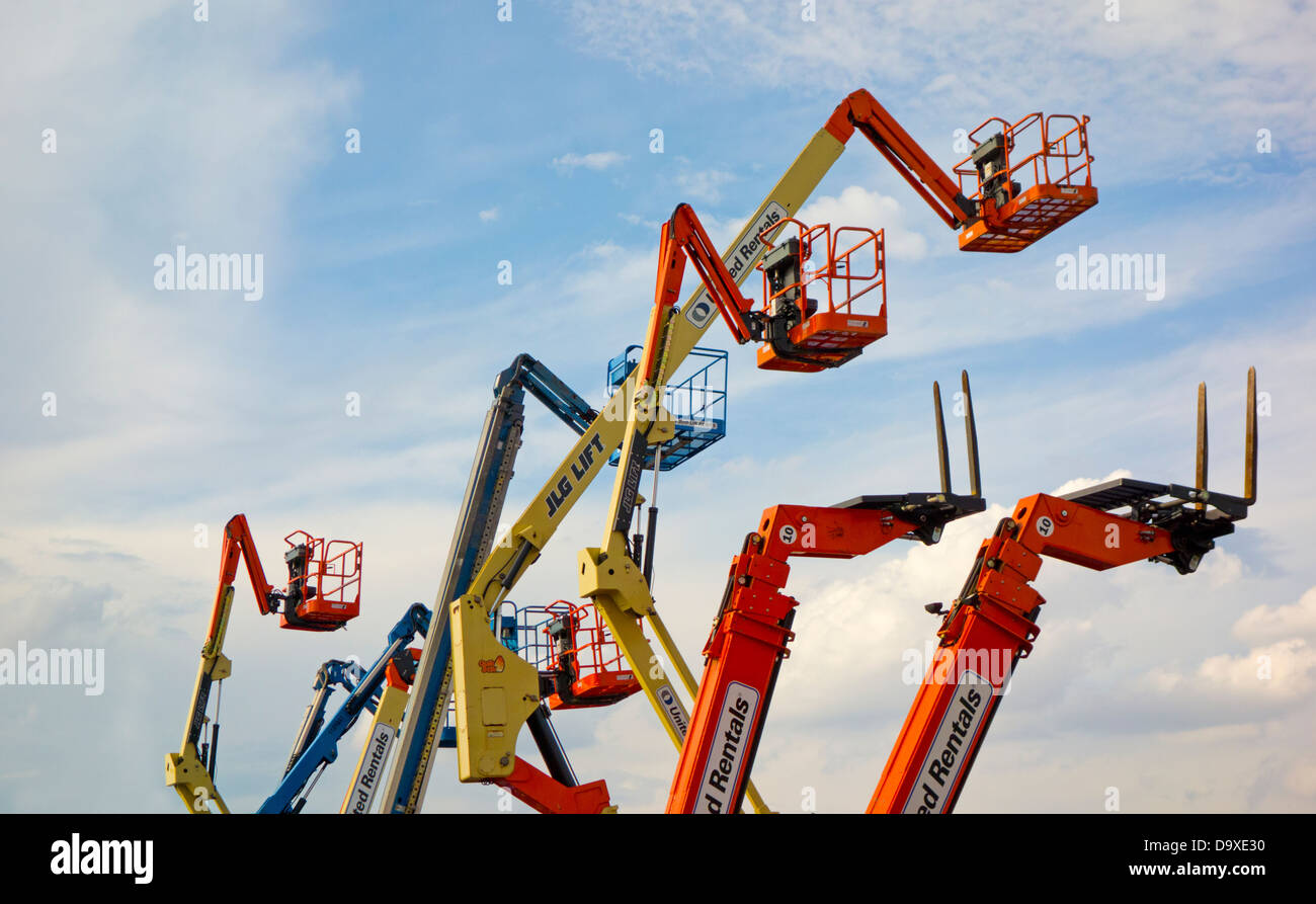 cherry picker crane Stock Photo - Alamy