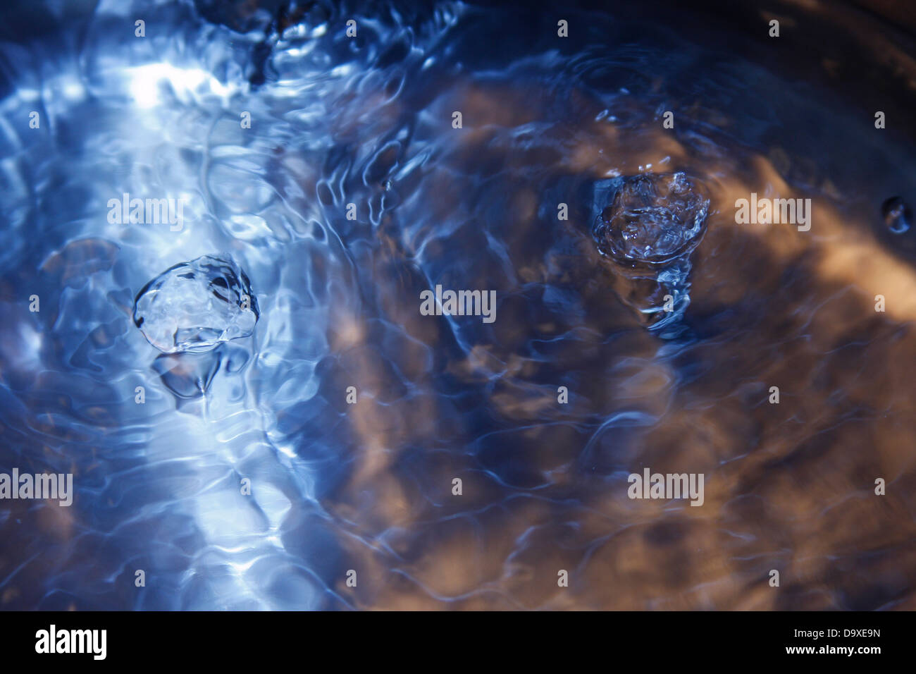 Beam light refraction water hi-res stock photography and images - Alamy