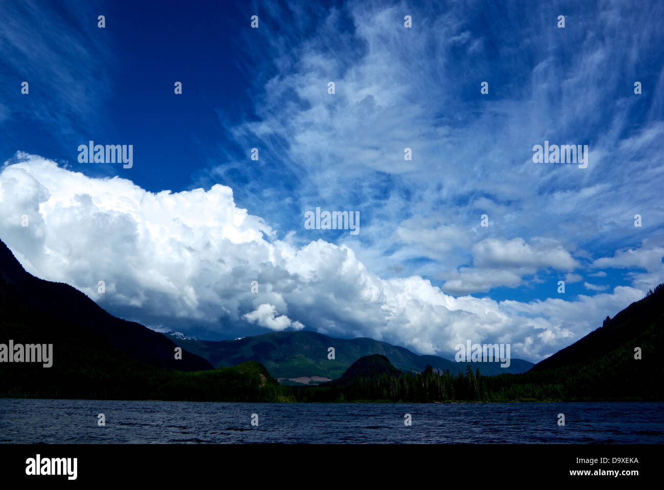 Broken cloud hi-res stock photography and images - Alamy