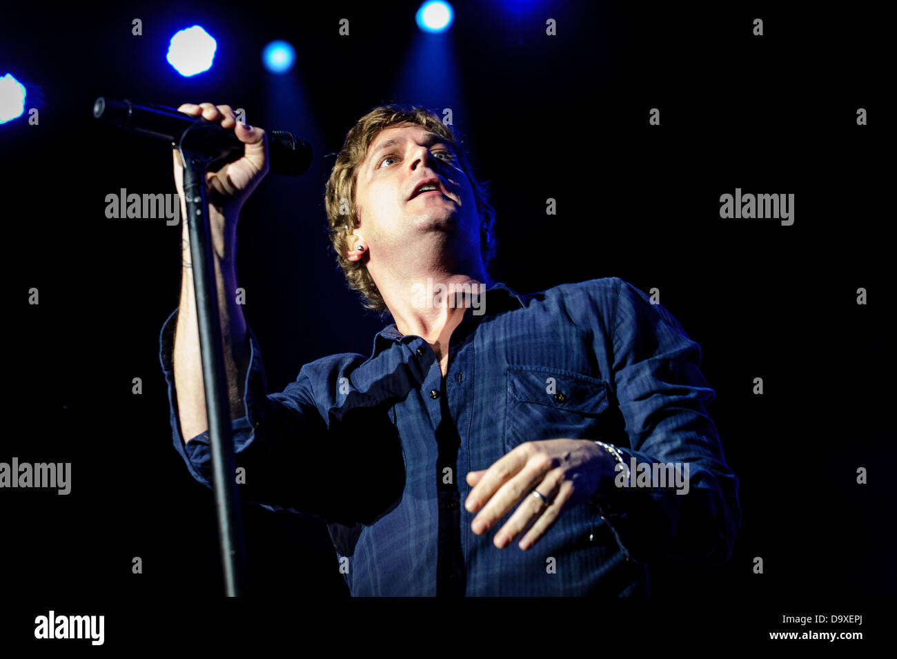 Matchbox twenty hi-res stock photography and images - Alamy