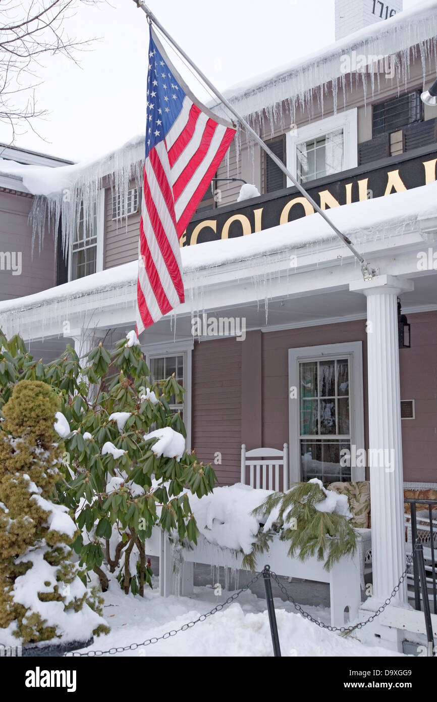 Concord's colonial inn hi-res stock photography and images - Alamy