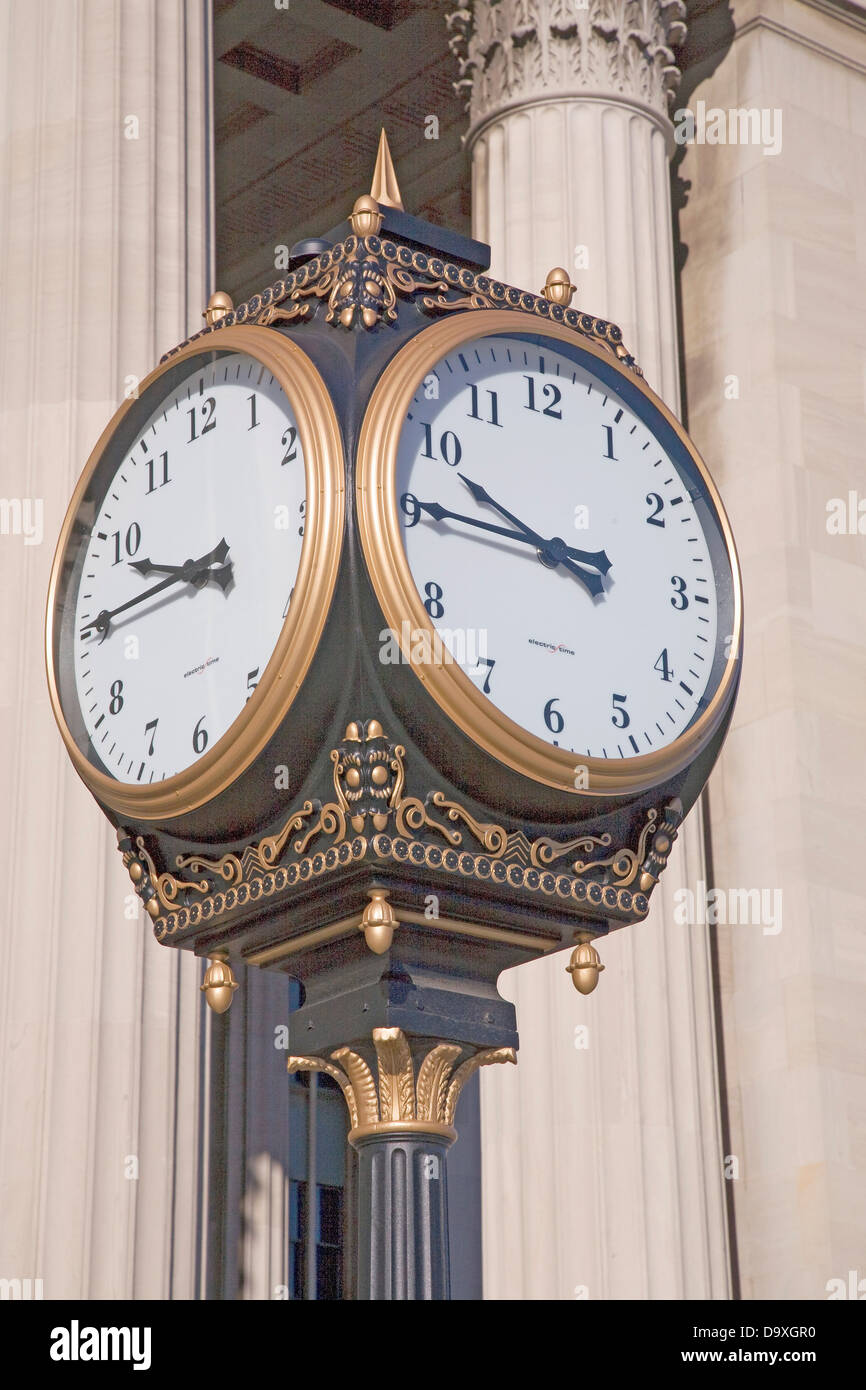 Clock in front of 30th Street Train Station, Philadelphia, PA., USA ...