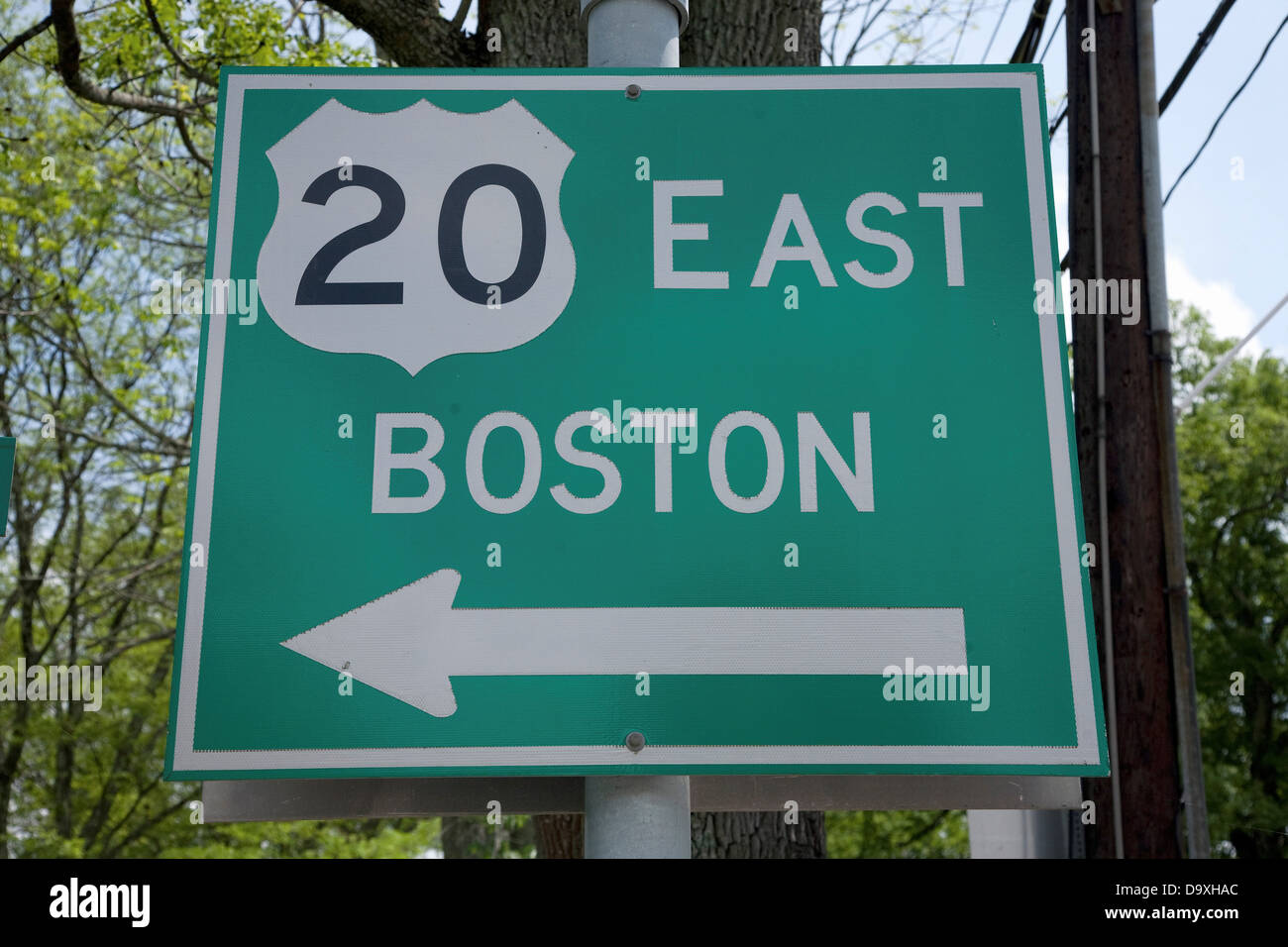 Route 20 road sign hi-res stock photography and images - Alamy