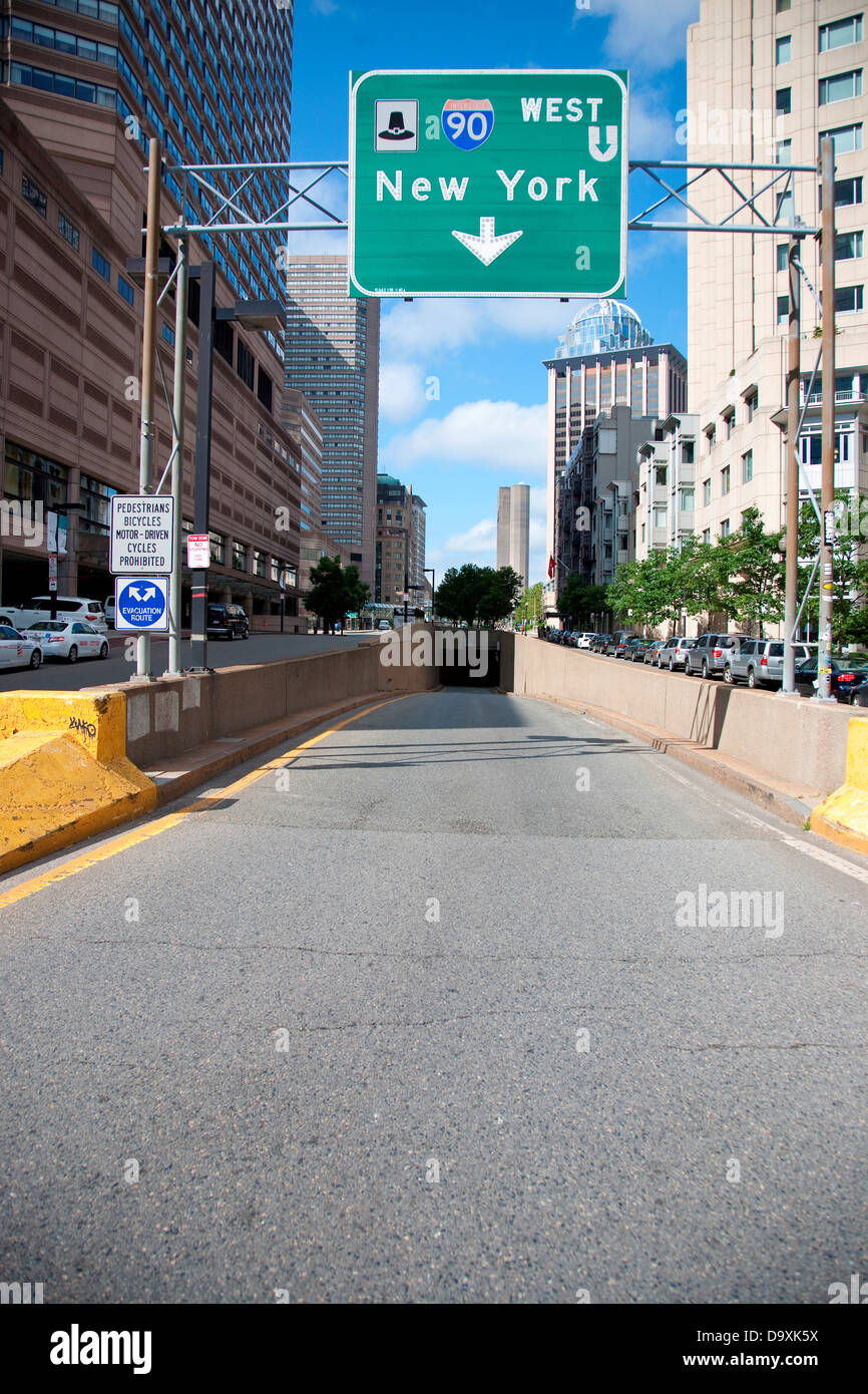 Interstate 90 east hi-res stock photography and images - Alamy