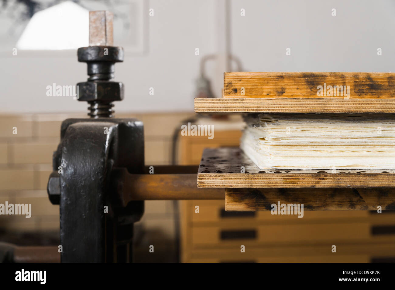 Copperplate printing press hi-res stock photography and images - Alamy