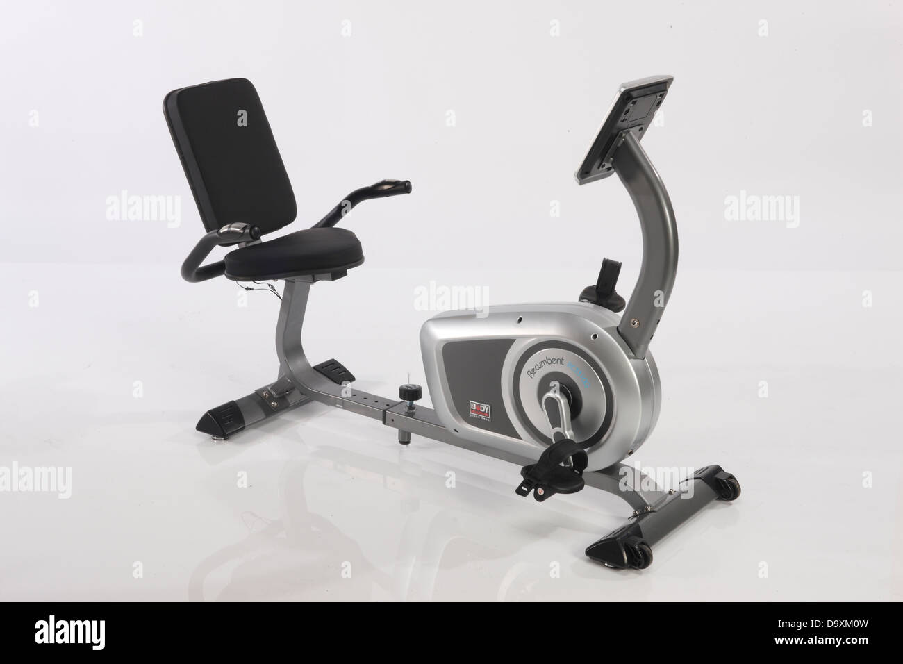 Cycle machines hi-res stock photography and images - Alamy