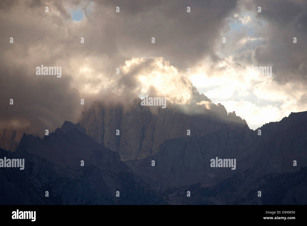 God Sun Rays' at sunset are seen on the Eastern slope of the Sierra ...