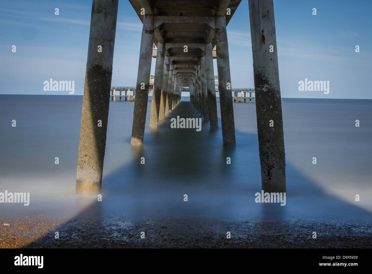 Deal pier kent hi-res stock photography and images - Alamy