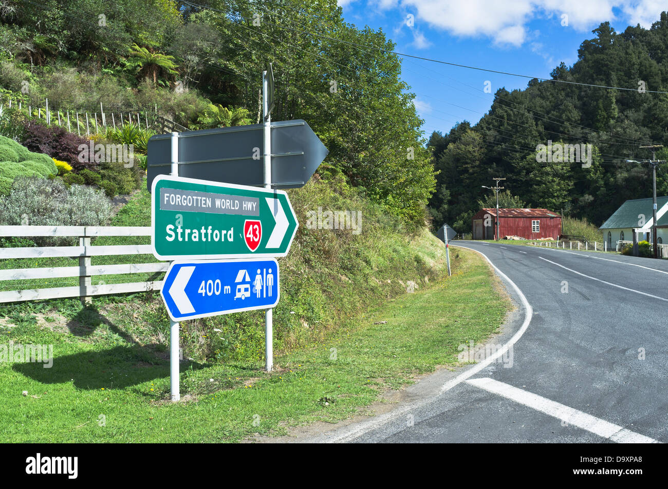 dh Forgotten World Highway WHANGAMOMONA NEW ZEALAND SH43 state highway ...