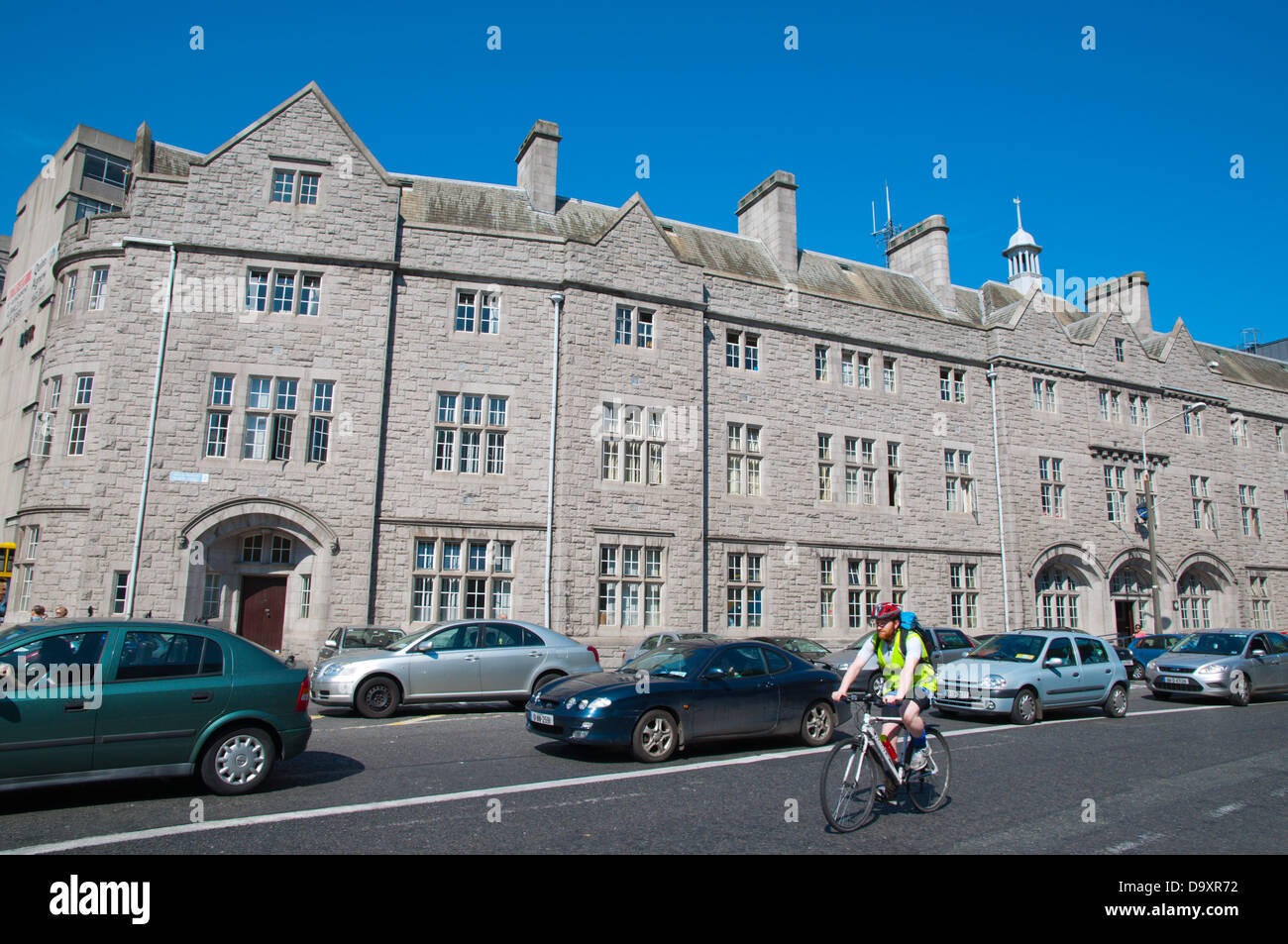 Garda police hi-res stock photography and images - Alamy