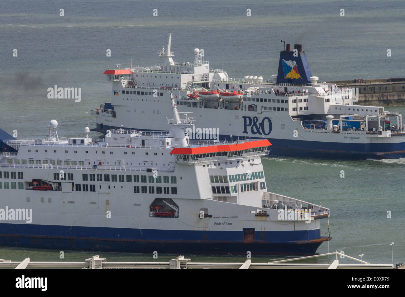 Port of Dover, Kent on a busy summer's day Stock Photo - Alamy