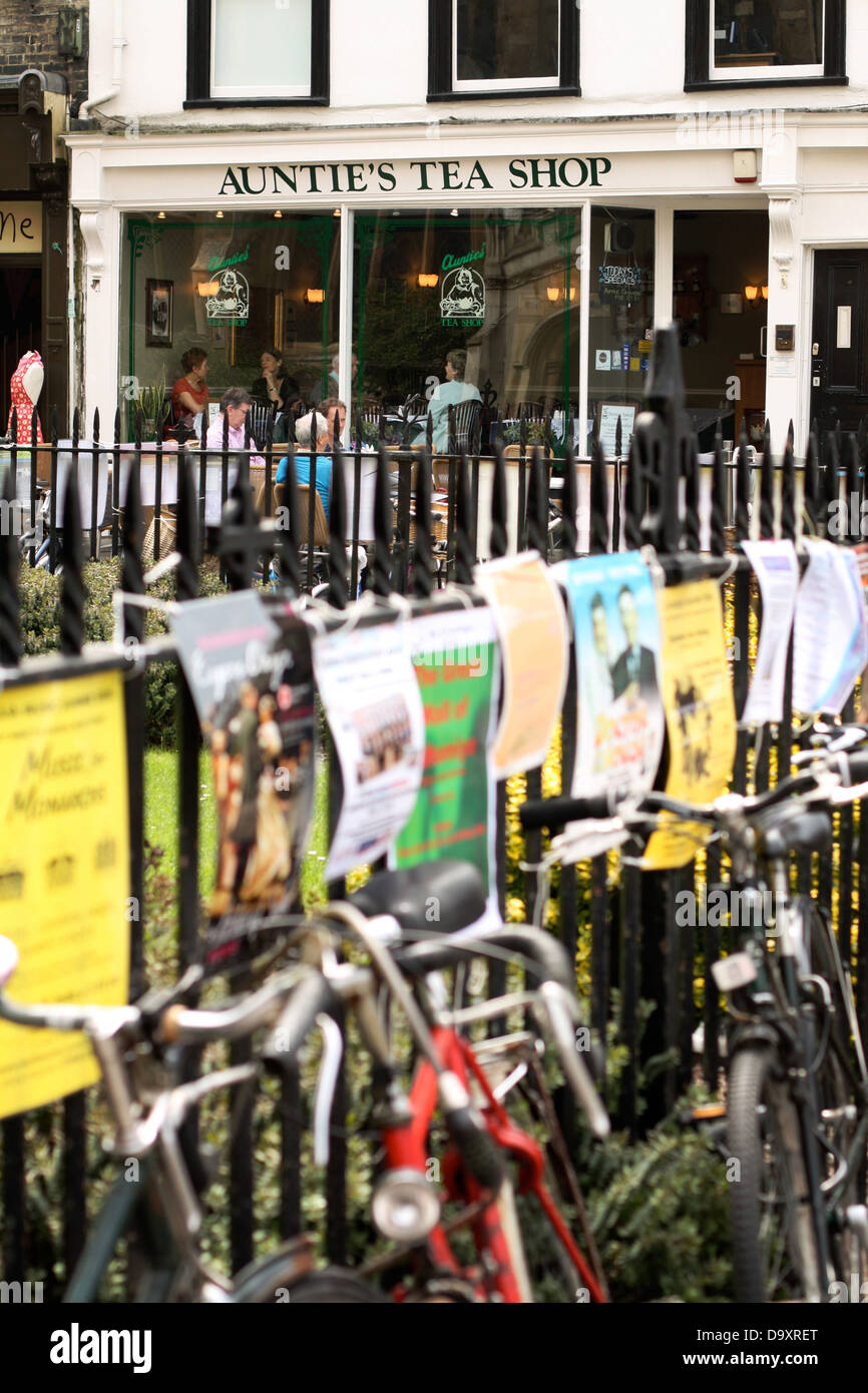 Bikes chained up in front of a tea shop in Cambridge city centre Stock ...